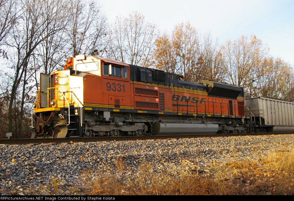 BNSF 9331